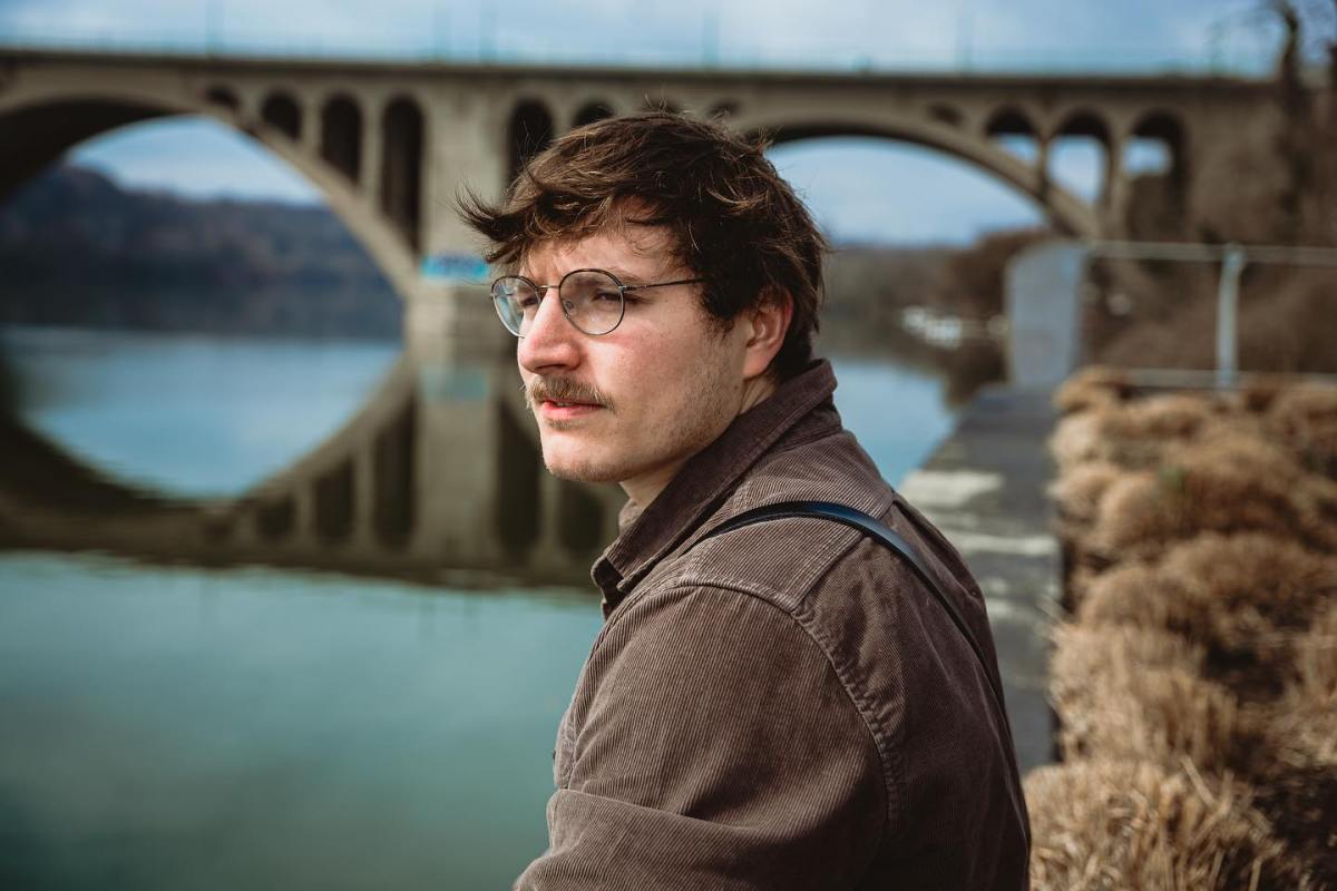 Eli Waltz “Painted Pistols” – Song of the Day EP. 40 – Quality Americana